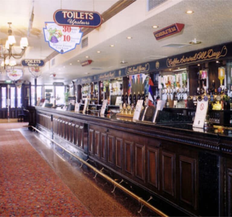 The Good Yarn - J D Wetherspoon