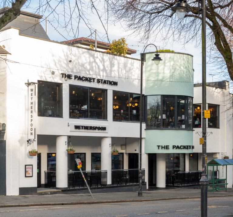 The Packet Station - J D Wetherspoon