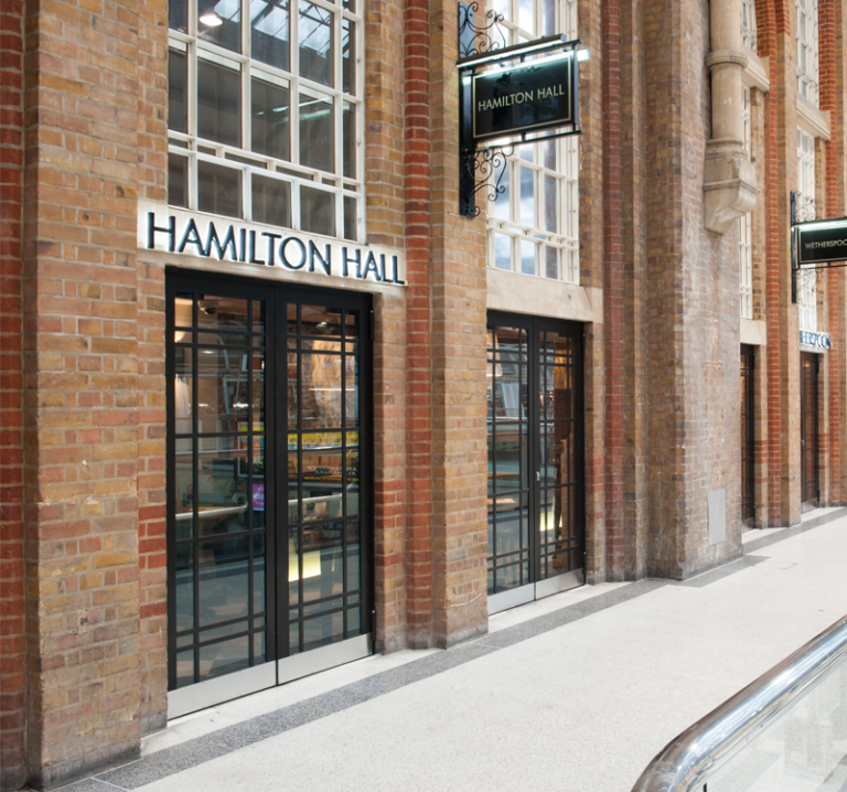 Hamilton Hall - J D Wetherspoon