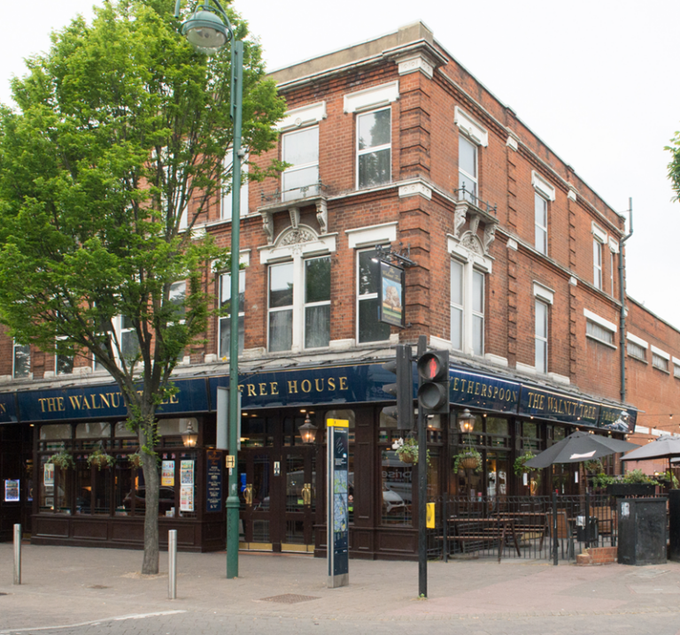 The Walnut Tree - J D Wetherspoon