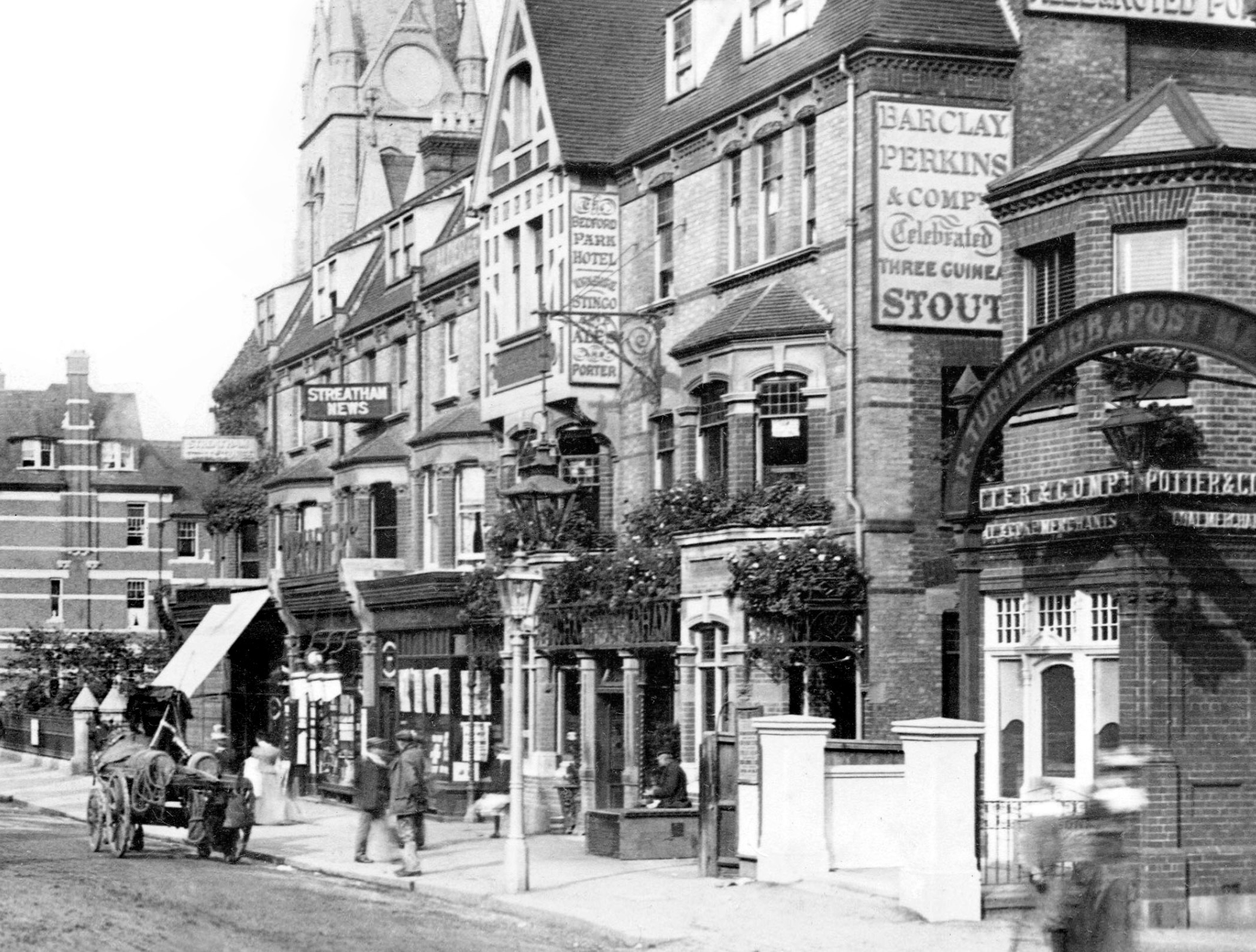 The Holland Tringham - J D Wetherspoon