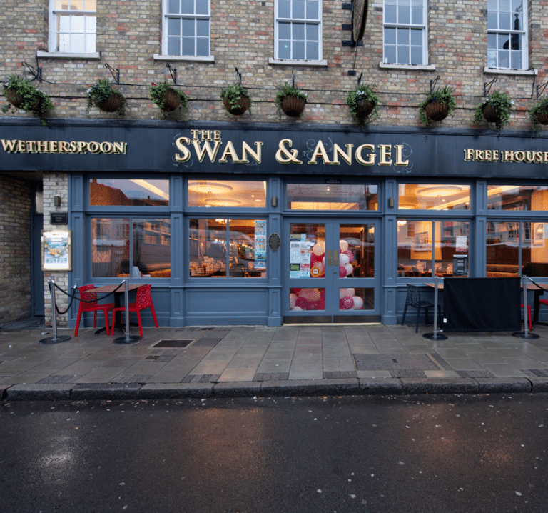 The Swan & Angel - J D Wetherspoon