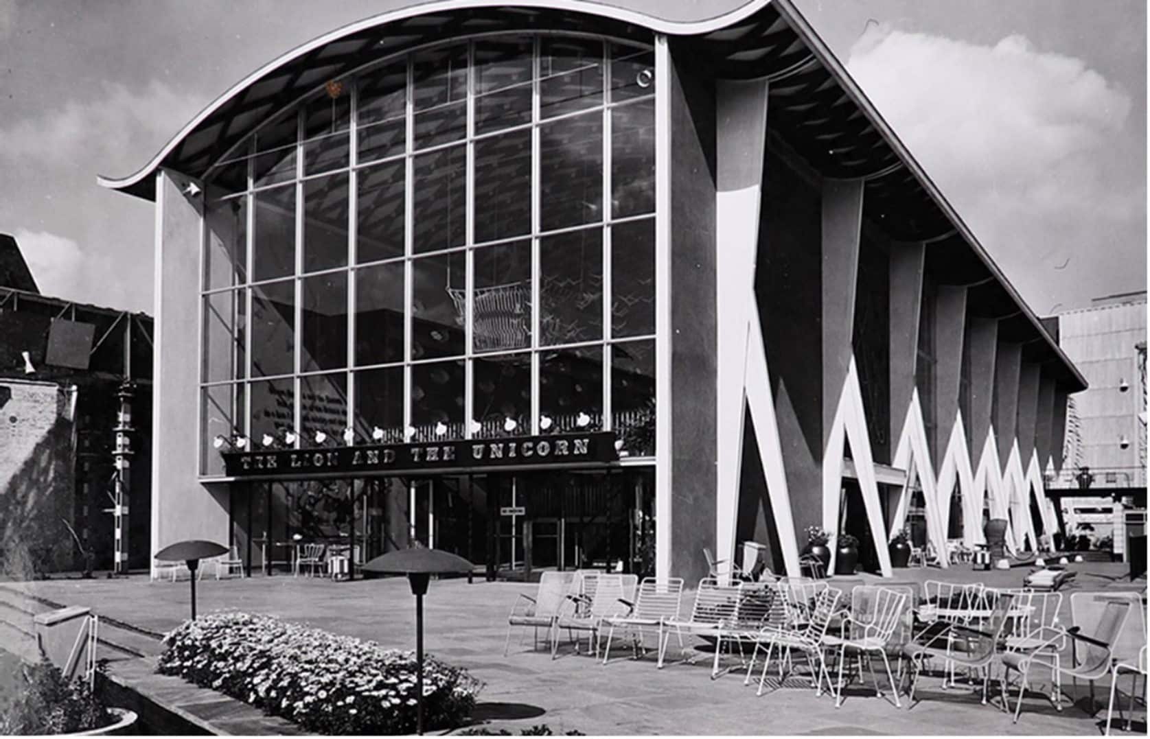 New pubs opening in Waterloo station and Marlow - J D Wetherspoon